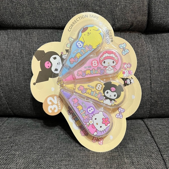 Sanrio | Office | Sanrio Family Correction Tape Hello Kitty Pompompurin ...
